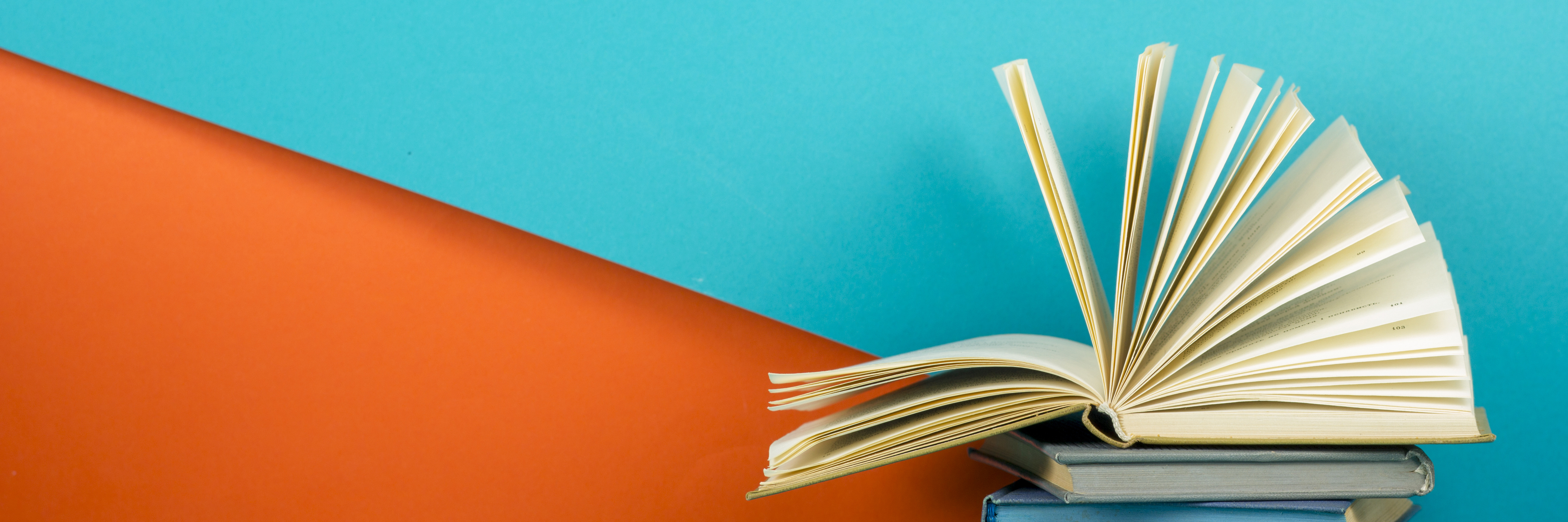 Must-Read Books for Insurance Agents